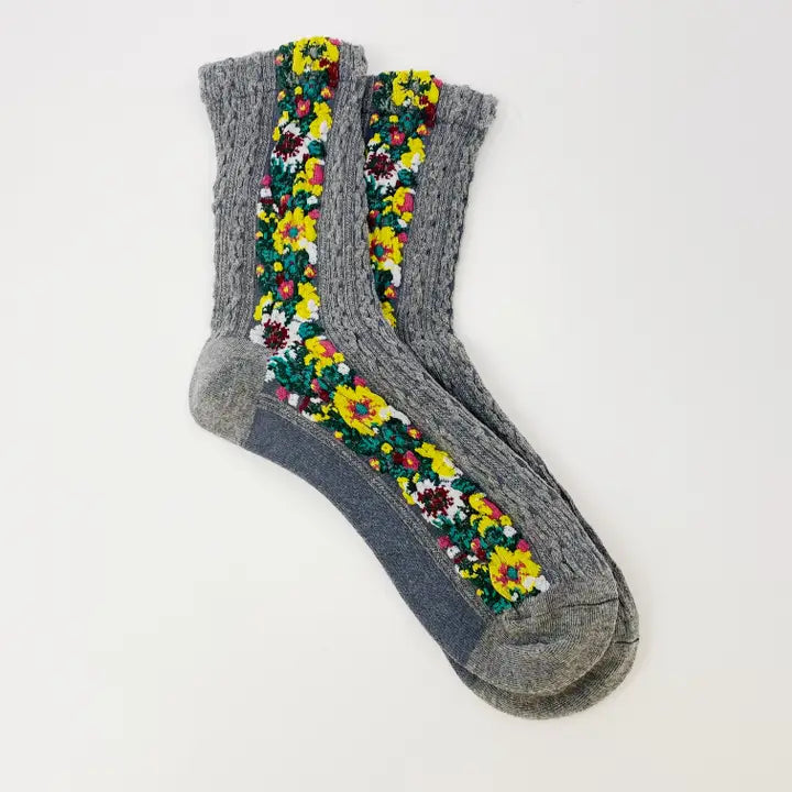 Noble Floral Beauty Socks – The Pearl of Door County